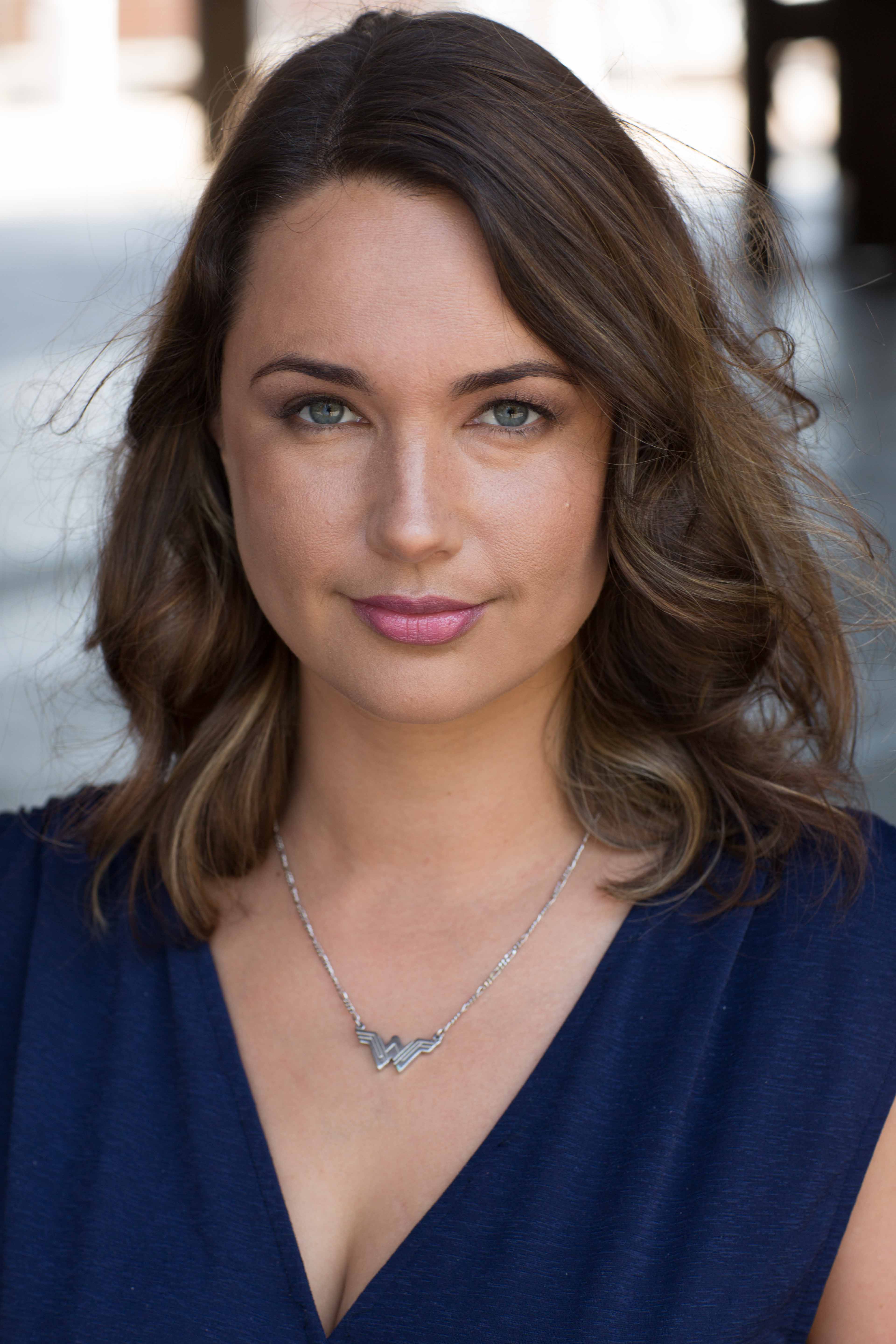 8O4A3424 – Rae Johnston