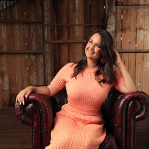 About – Rae Johnston