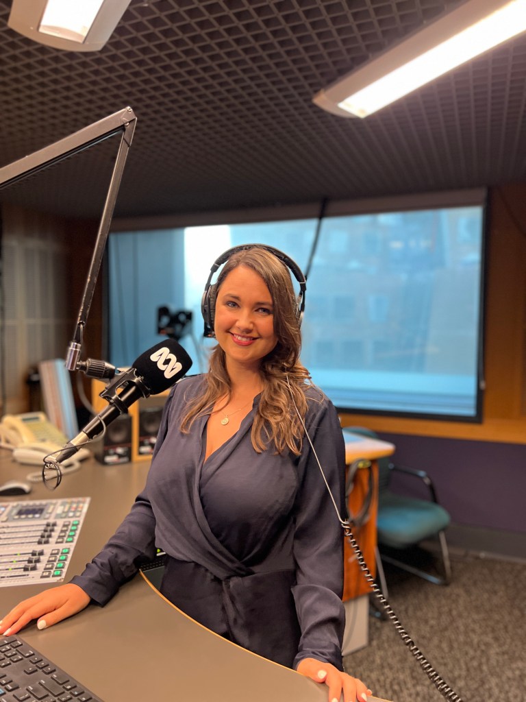 Rae Johnston – STEM Journalist, TV & Radio Presenter, MC, Voice Actor